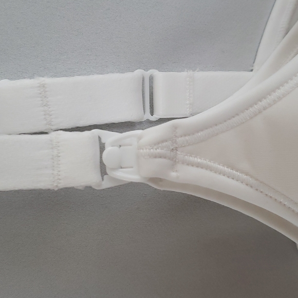 Playtex | Intimates & Sleepwear | Nwot Playtex Nursing Seamless ...